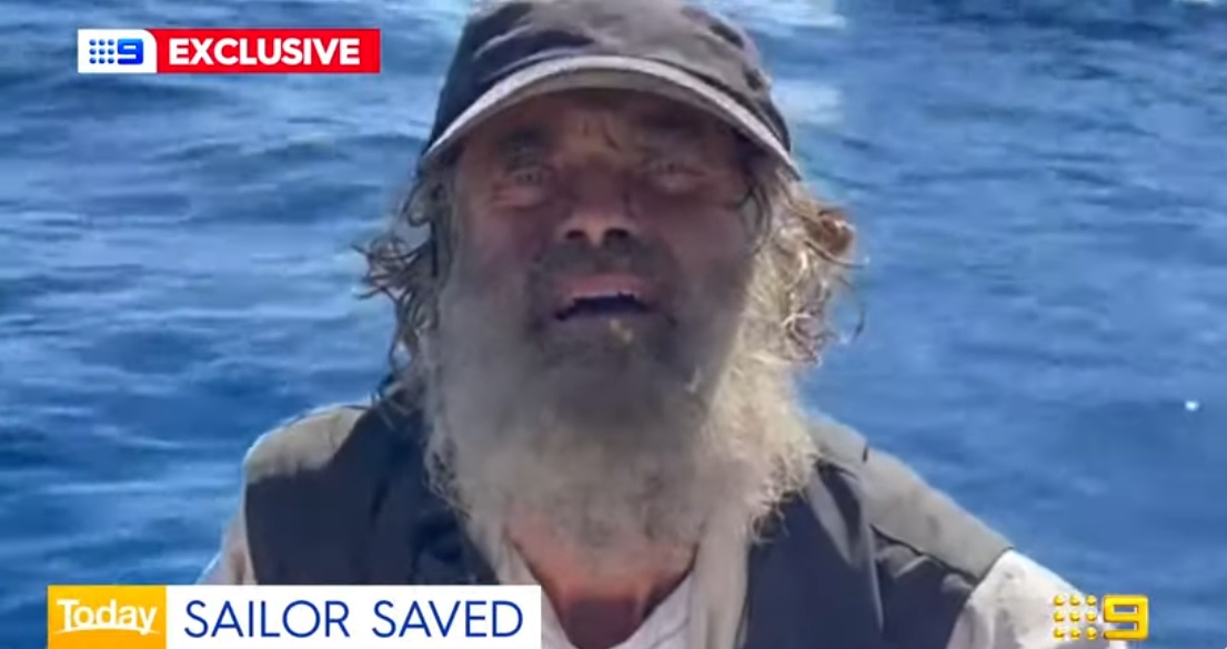 Un marinar australian şi căţelușa lui au supraviețuit, două luni, în ...