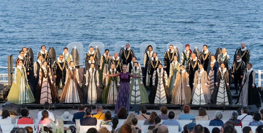 Susținute de Corul Madrigal, spectacolele extraordinare ”Ave Maria ...