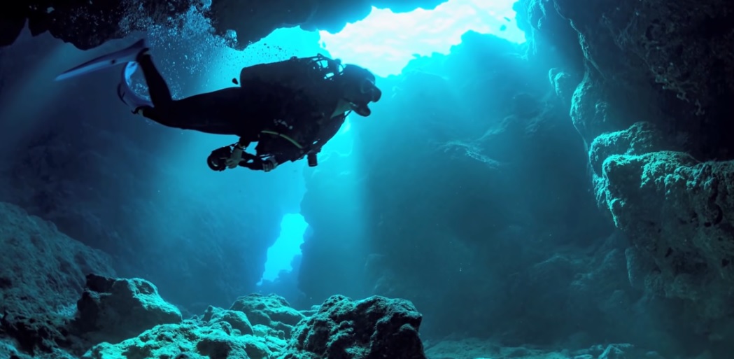 BULGARIA: Traseu subacvatic printre ruinele unui oraşului antic ...