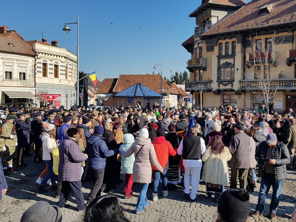 BRAȘOV: Ceremonii militare și religioase, de Ziua Unirii Principatelor ...