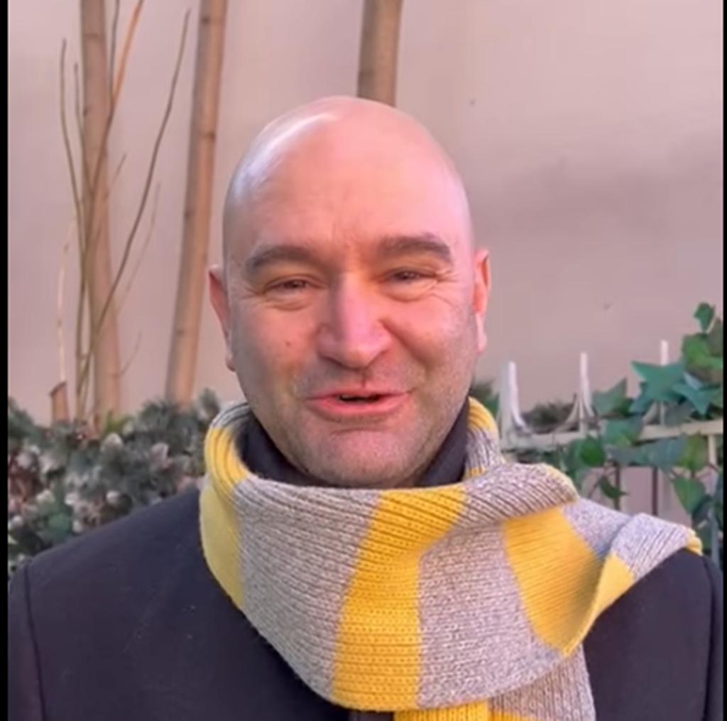 Marius Balo își lansează romanul autobiografic despre viața în ...