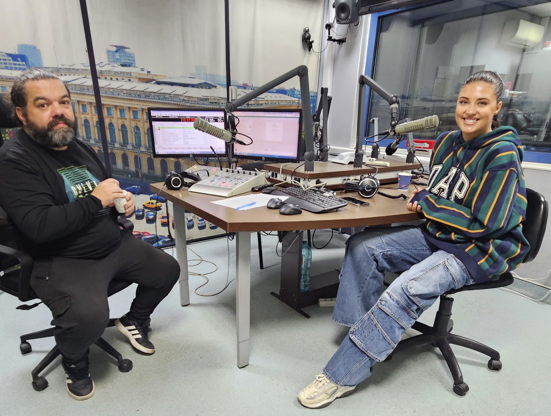 Antonia: Fiecare relație este unică și vine cu greutăți | VIDEO - Radio ...