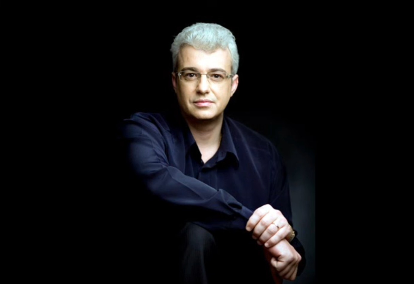 Portret de artist • Cântărețul Cătălin Crișan - Radio Vacanța