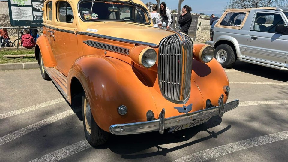 Retroparada primăverii, la Brașov - Radio Vacanța