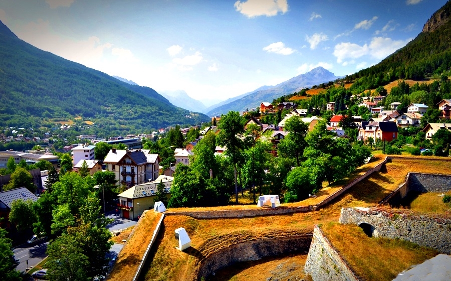 Briançon, orașul din inima Alpilor - Radio Vacanța