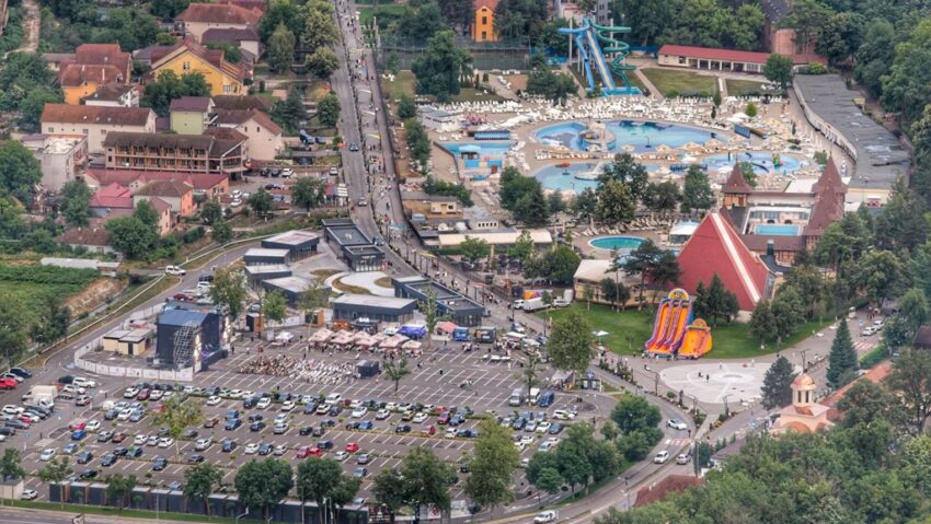 Incident grav într-un ștrand din Băile Felix: două fete au ajuns la ...